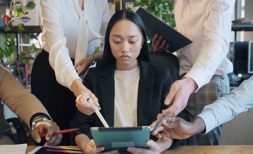 Managing Employees Who Constantly Switch Schedules Learn Digital