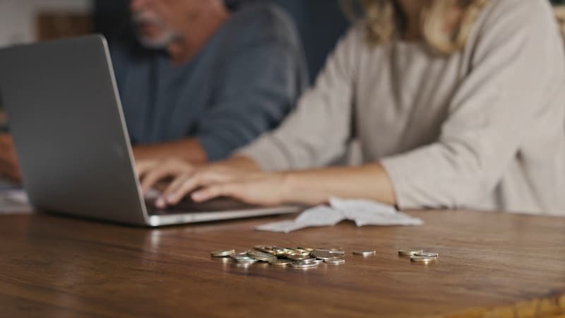 How to Overcome Financial Anxiety and Build Confidence With Money ...